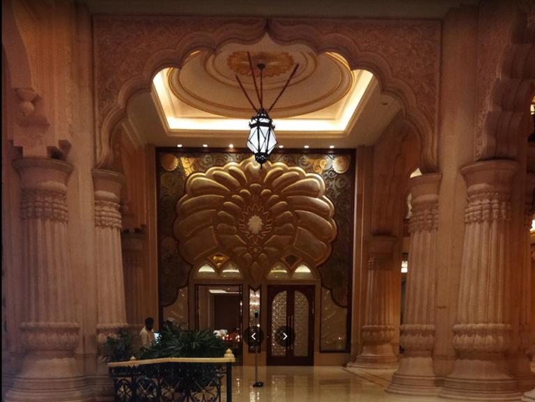 Top 10 Pubs in Indiranagar with Dance Floor & Free Entry